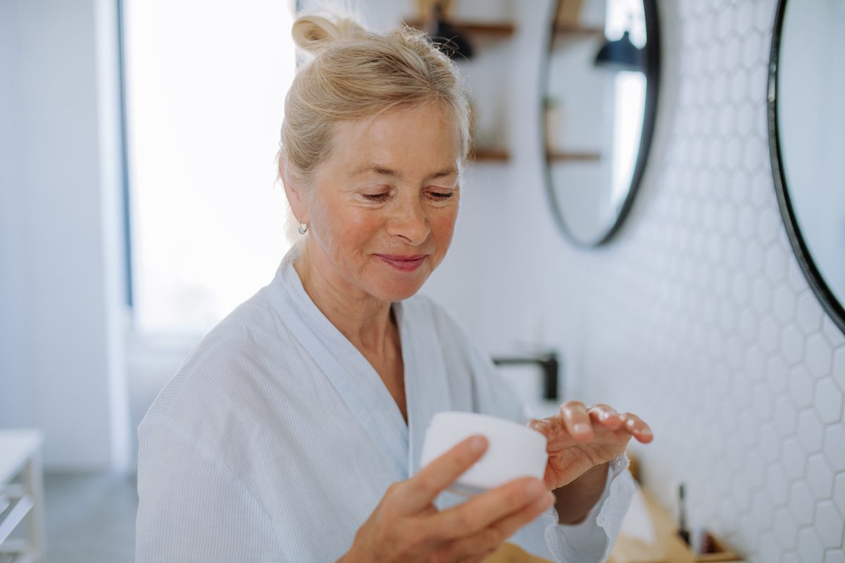 Senior Skin Care: Tips for Healthy and Radiant Skin - Seasons Hospice ...